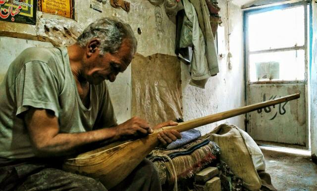 Traditional Skills of Crafting and Playing Dotar | Intangible Heritage ...